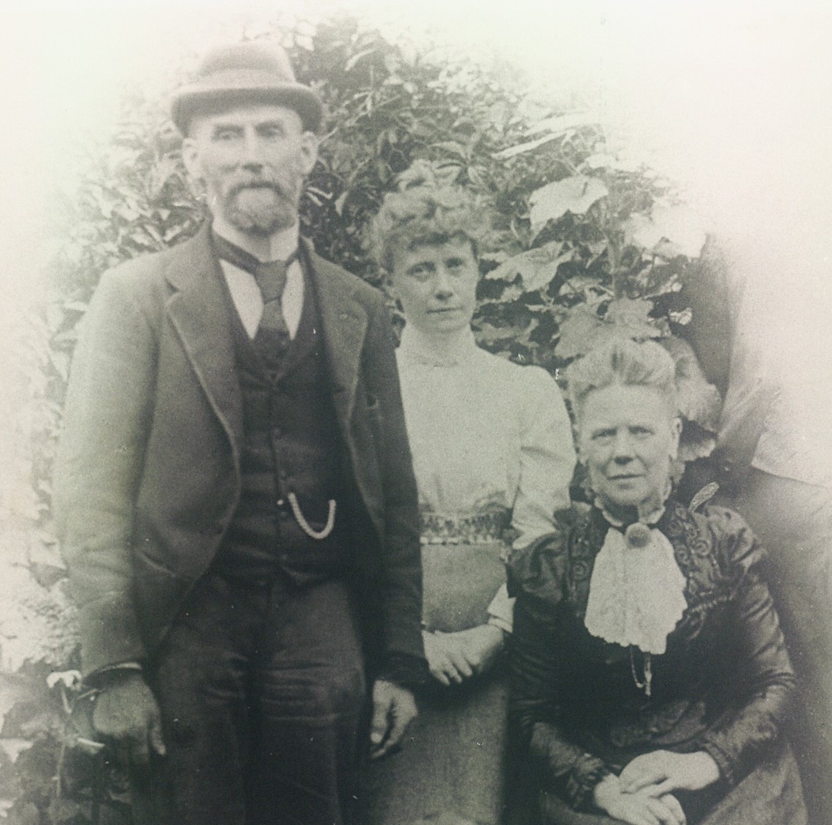 Legend Family History – Family History Research